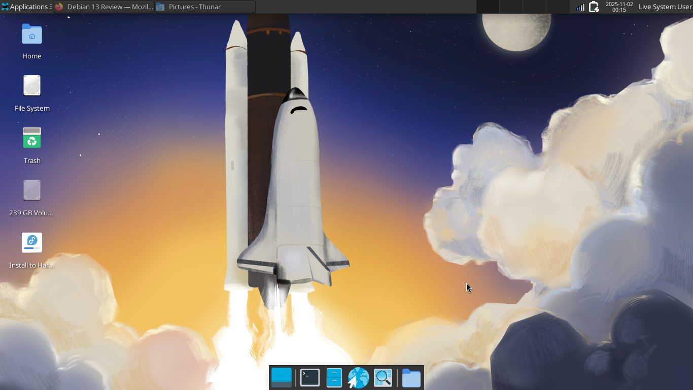 Fedora 43 Review: Is the Latest Fedora Update Worth Installing?